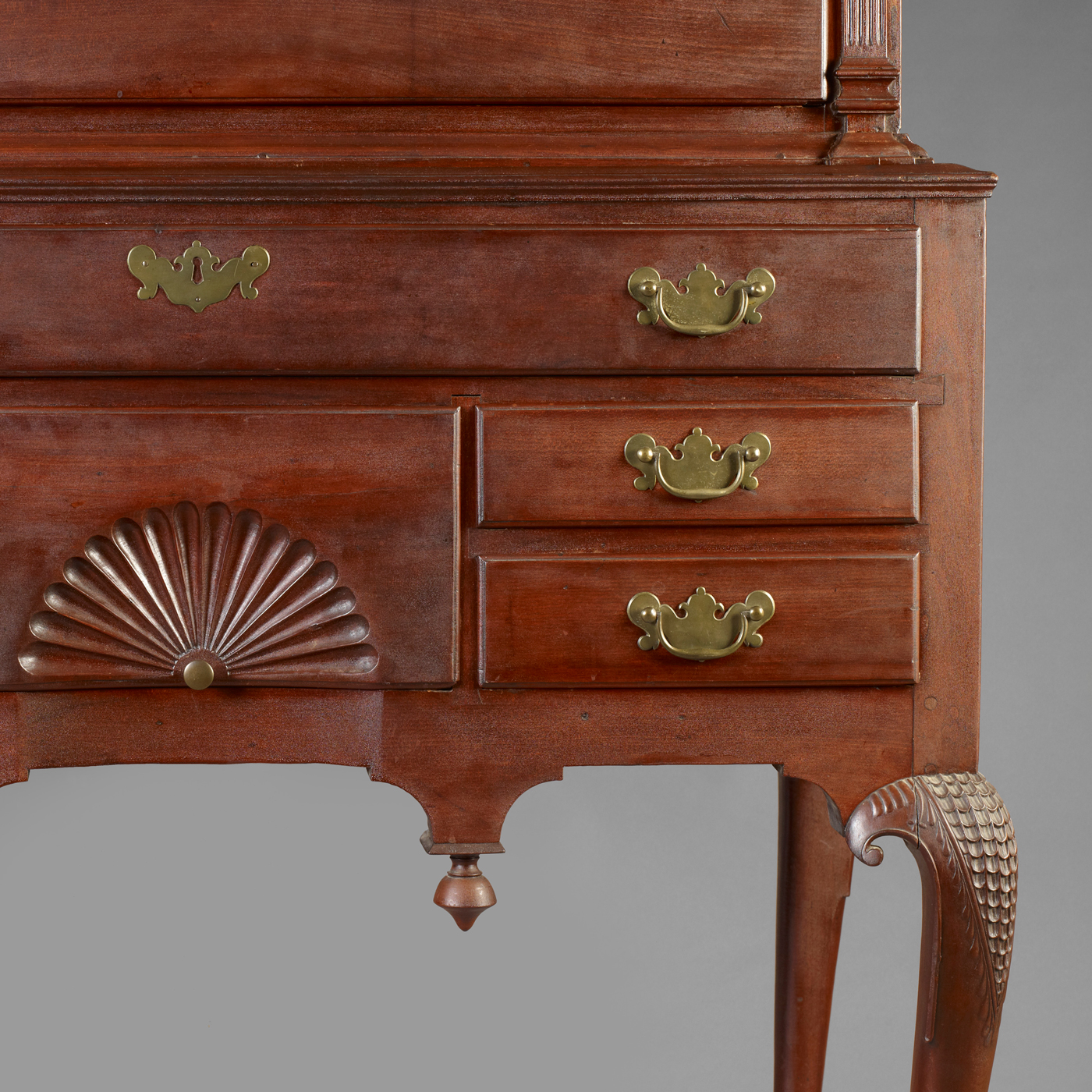 Queen Anne Bonnet-Top Highboy - Jeffrey Tillou Antiques